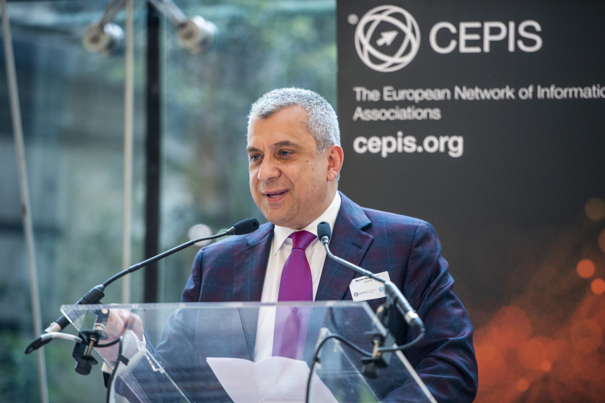 Byron Nicolaides - CEPIS